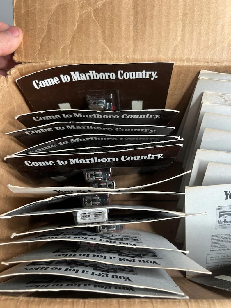 80s Vintage Marlboro Cowboy Lighter Country 1985s Advertising ...