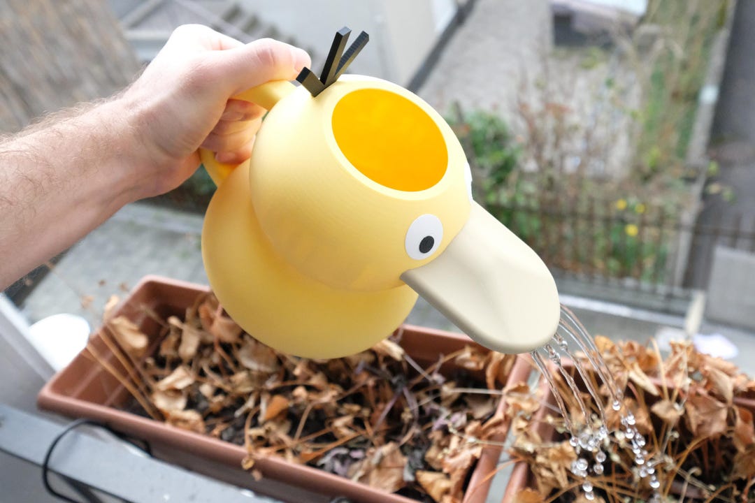 Entonkanne Sprayduck Psyduck Enton Pokemon Inspired Watering Can ...