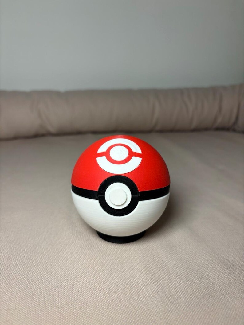 Realistic Sport Ball | Pokeball | 3D Printed | Pokemon | Cosplay ...