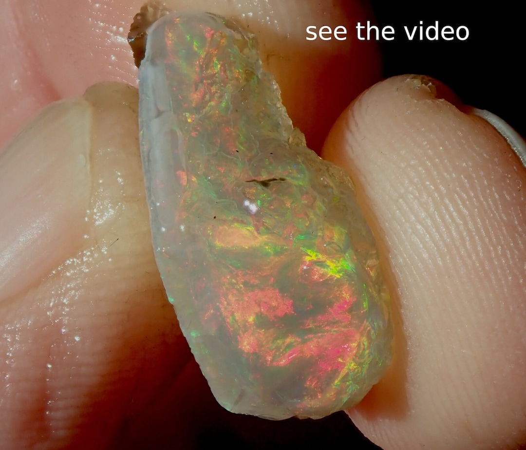 30206 Virgin Valley Opal Wet Virgin Valley Opal Display Dome Included ...