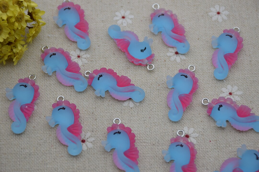 12 Resin Adorable Hippocampus Charms Earring Necklace Bracelet Bead ...