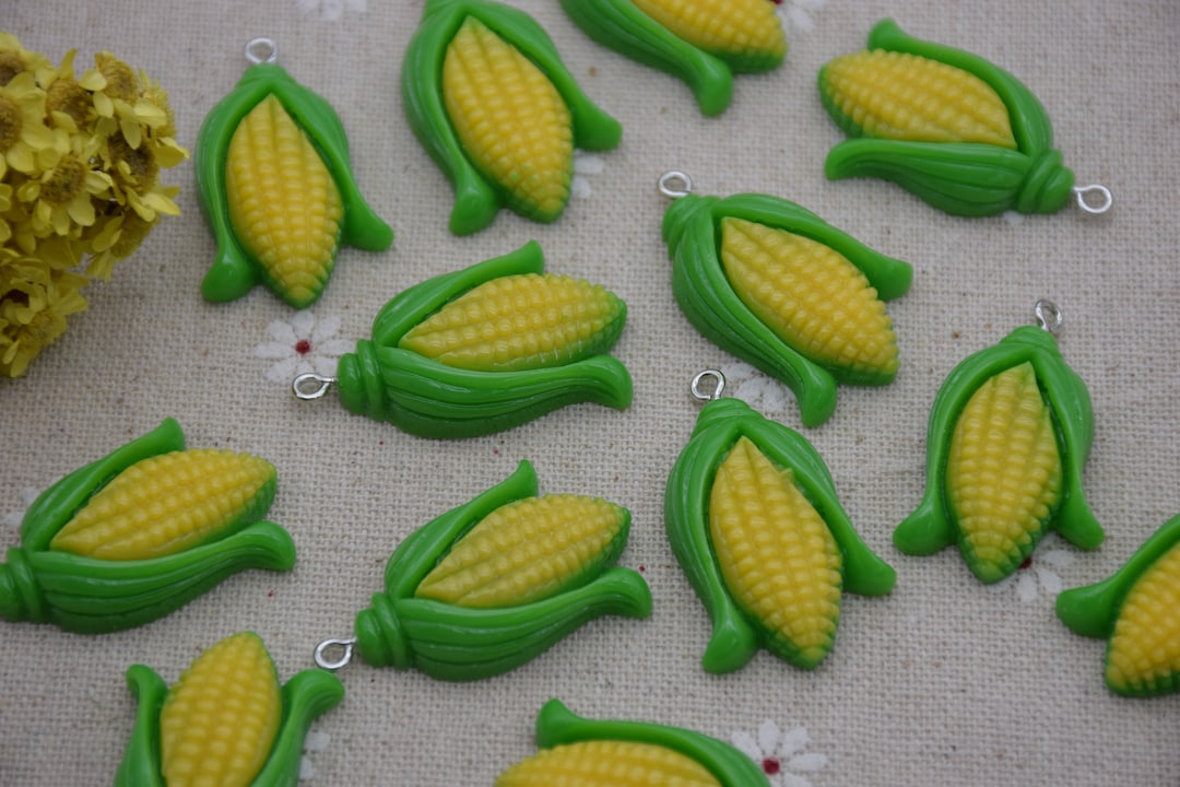 12 Resin Corn Maize Charms Earring Necklace Bracelet Bead Pendants DIY ...