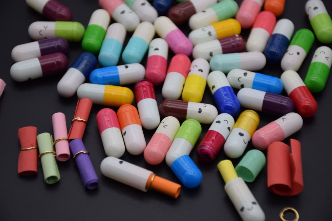 100pcs 20x6mm Mix Color Wish Pill Capsule With a Blank Paper Inside ...