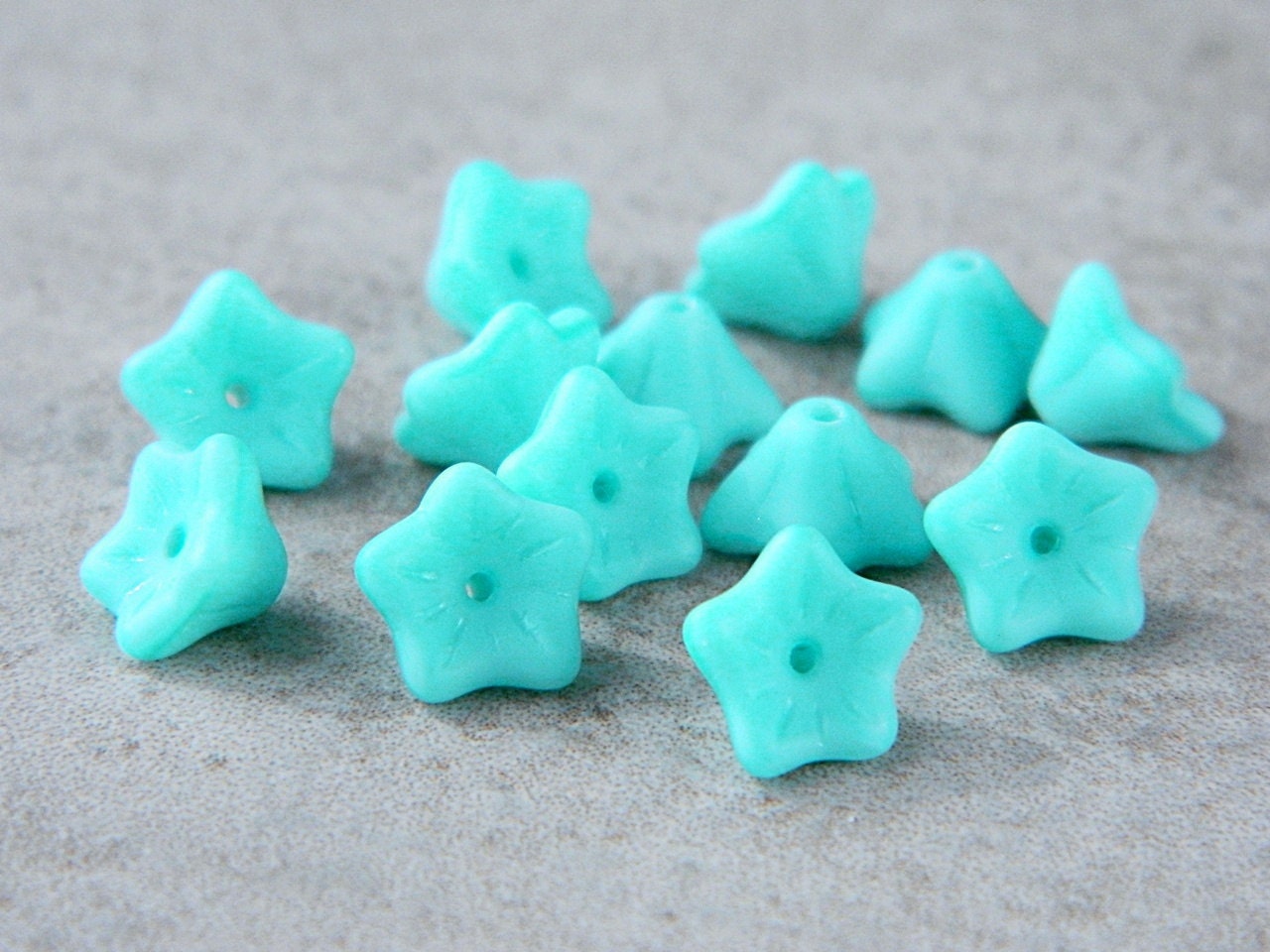 50 Coral Blue Turquoise Glass Trumpet Flower Beads 8x5mm Perles Perlen ...