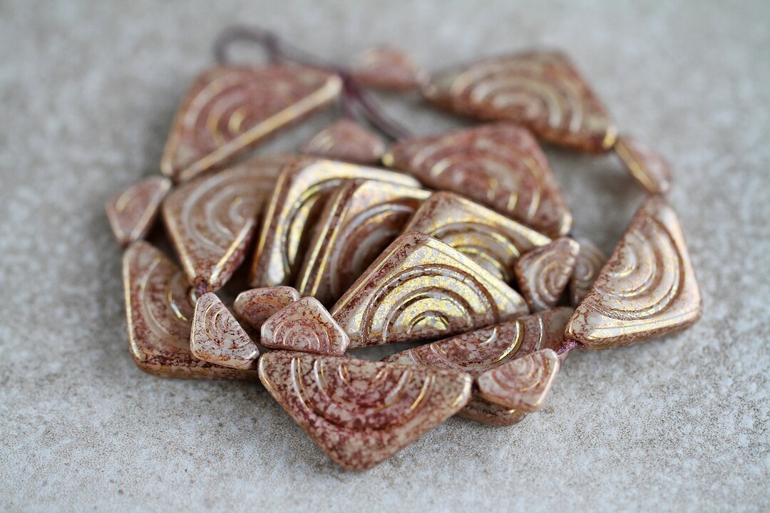 35 Gold Wash Lustered Beige TRIANGULAR Bead MIX DIY Czech Glass Beads ...