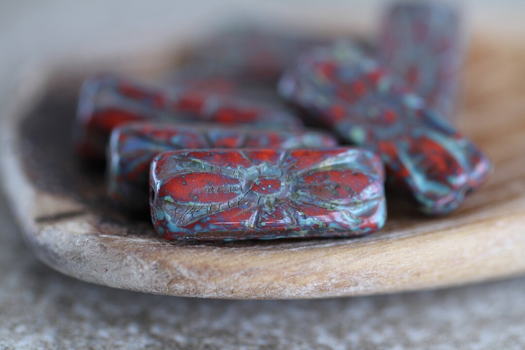 15 Aged Red FLOWER EMBOSSED Beads 20x8mm Czech Glass Beads for Jewelry ...