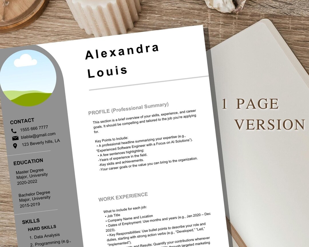Fully Customizable Resume Template Designed for Job Seekers. With Clean ...