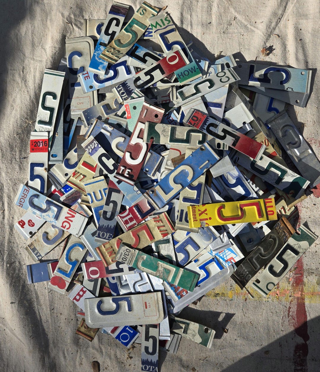 Make Your Own License Plate Sign for Arts and Crafts. Recycled ...