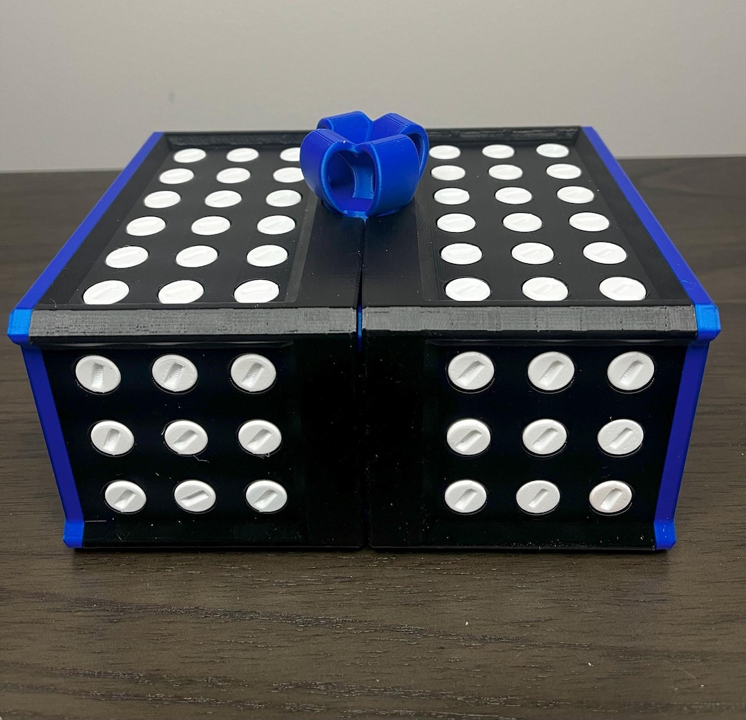 Extremely Annoying 162-screw Gift Box: Prank, Gag Gift, Key, Card ...