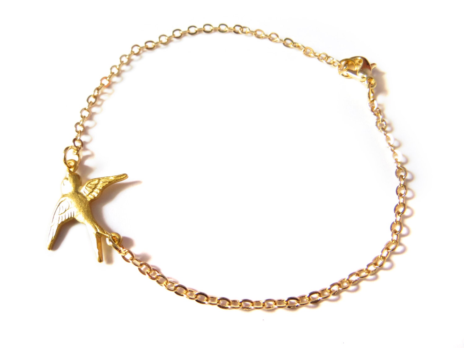 Gold Sparrow Bracelet Delicate Bird Bracelet Simple Gold - Etsy Canada