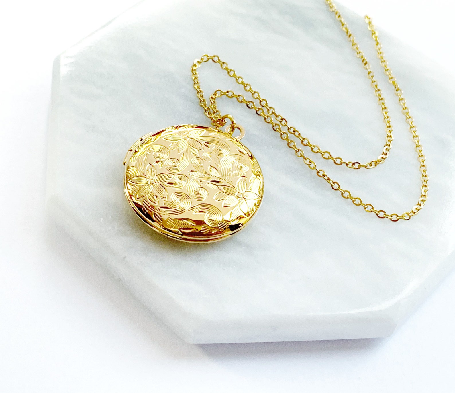 Gold Round Locket Floral Design, Everyday Necklace, Delicate Locket ...