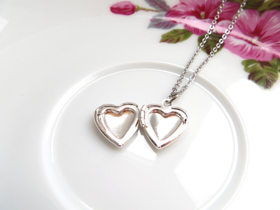 Heart Locket Necklace, Small Silver Heart Locket, Tiny Locket Pendant ...