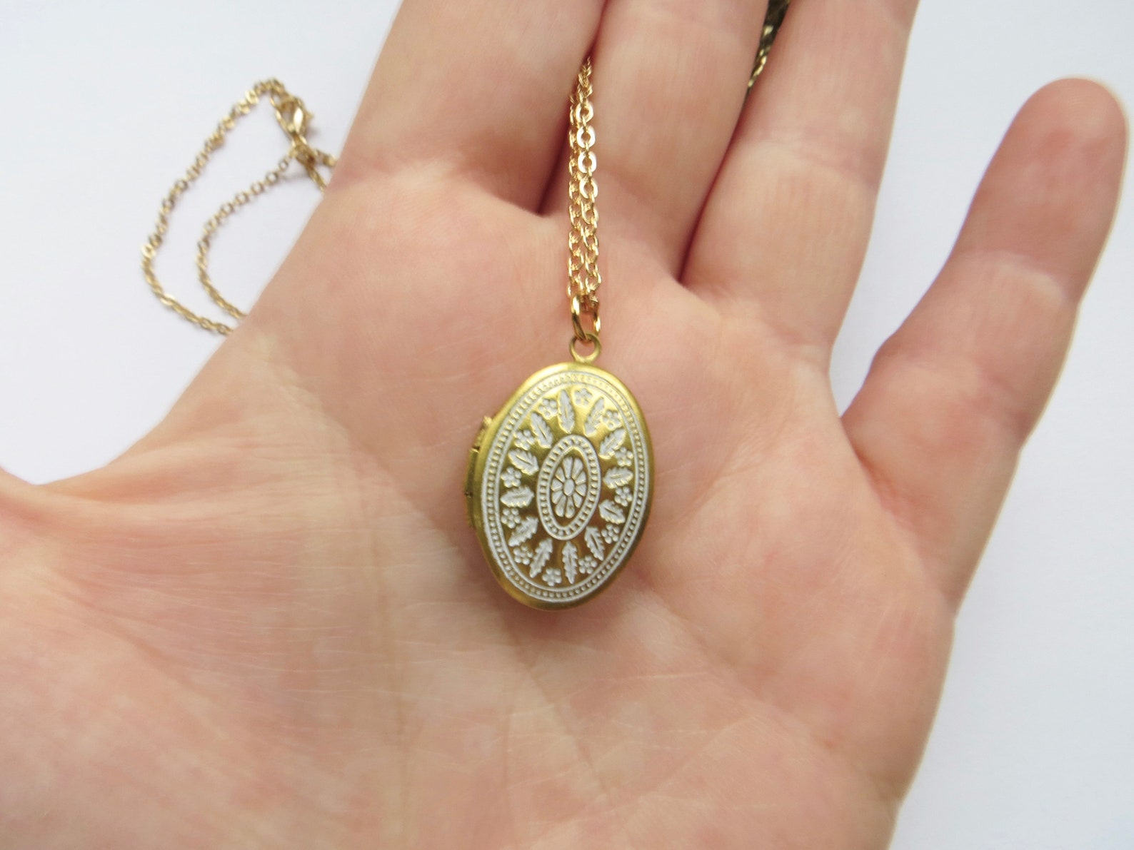 Buy Small Gold Locket With Ornate Design White Locket Oval Online in ...