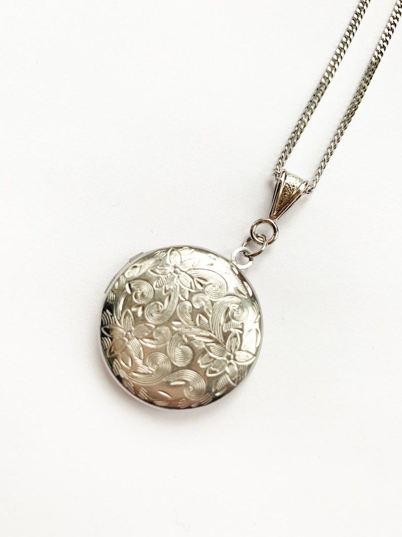 Antique Round Locket Made With Stainless Steel Locket With - Etsy