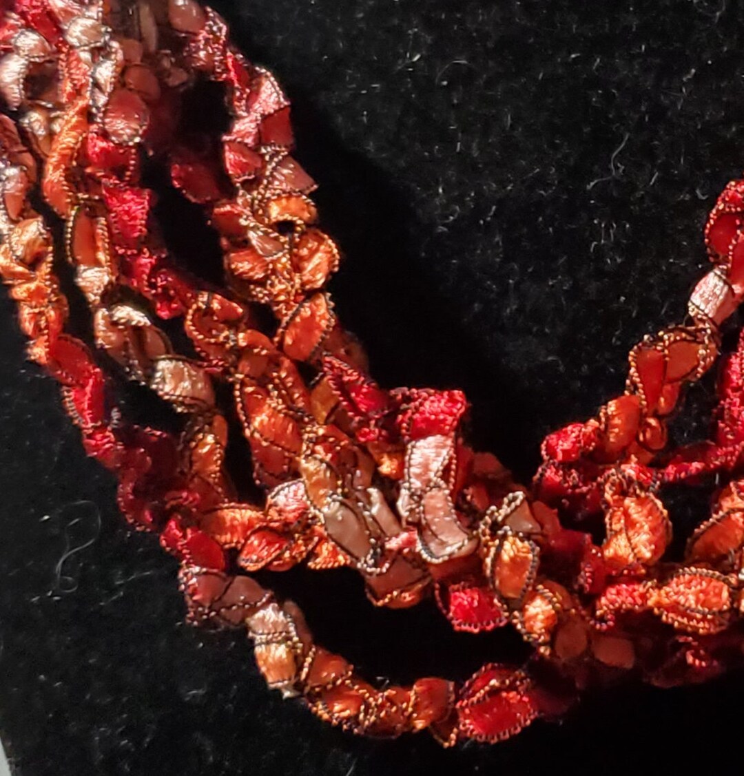 SHADES OF RED - Hand Crocheted Ladder Ribbon Necklaces, Crochet Jewelry ...