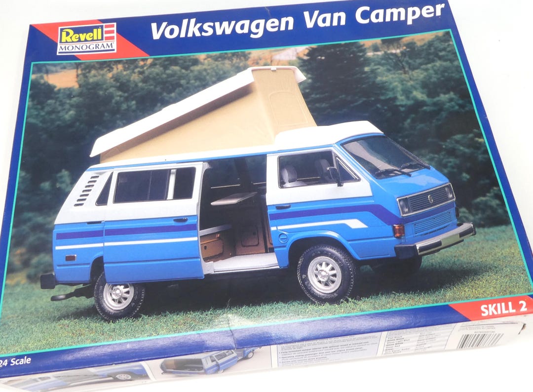 Volkswagen Camper Van Revell Monogram 1:24 Model, Kit 85-7633, Detailed ...