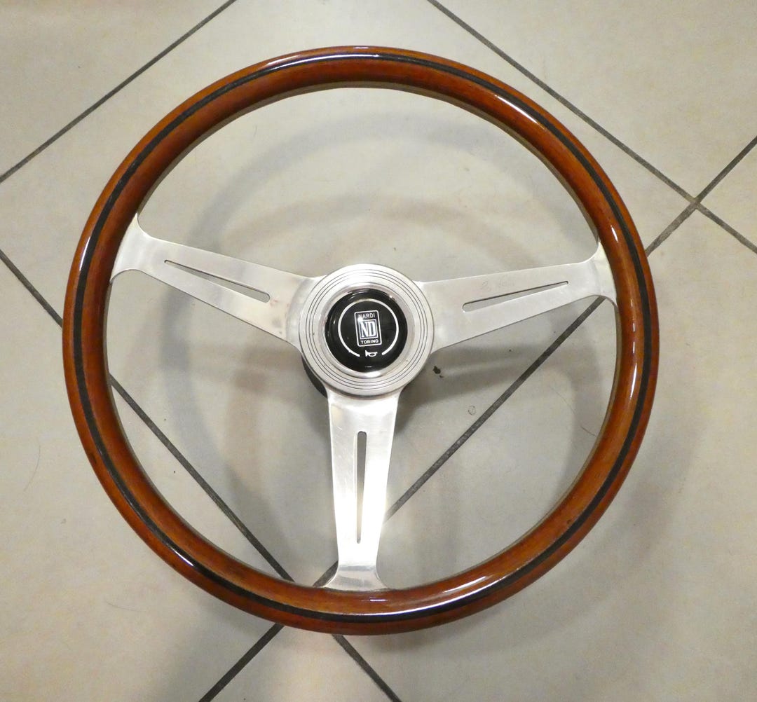 Vintage Nardi Wooden Steering Wheel for Classic Cars, 36.5 Cm Diameter ...