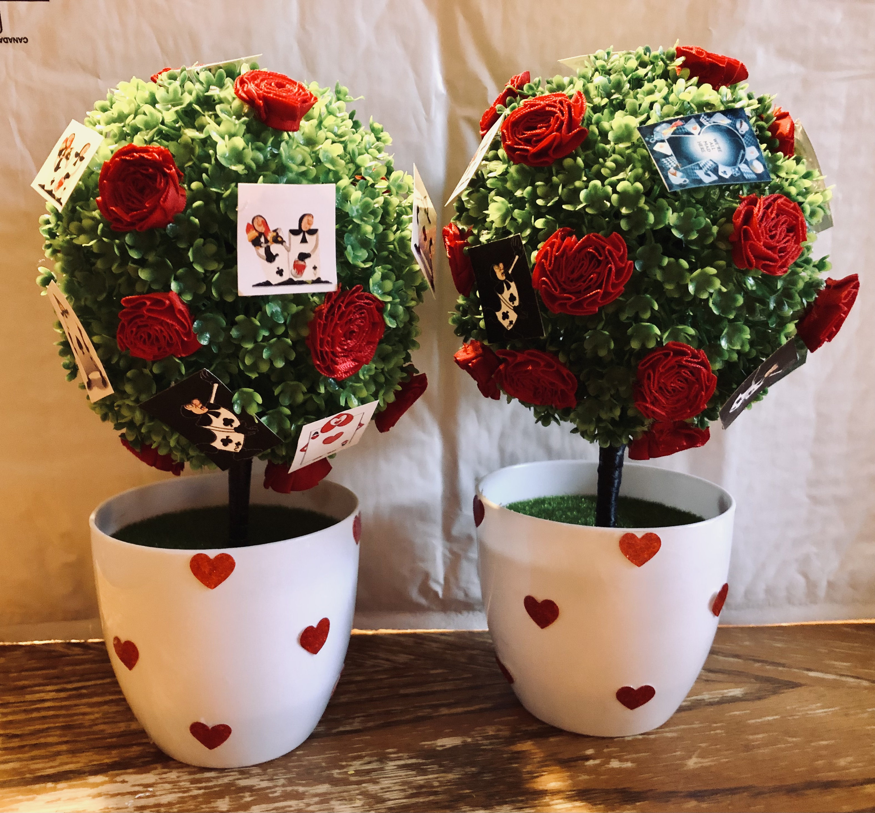 Alice in the Wonderland Rose Bushs Tree | Etsy