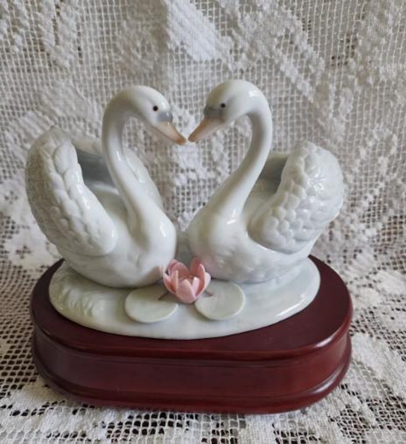 Rare, Double Swan Music Box (cherish), San Francisco Music Box Company ...