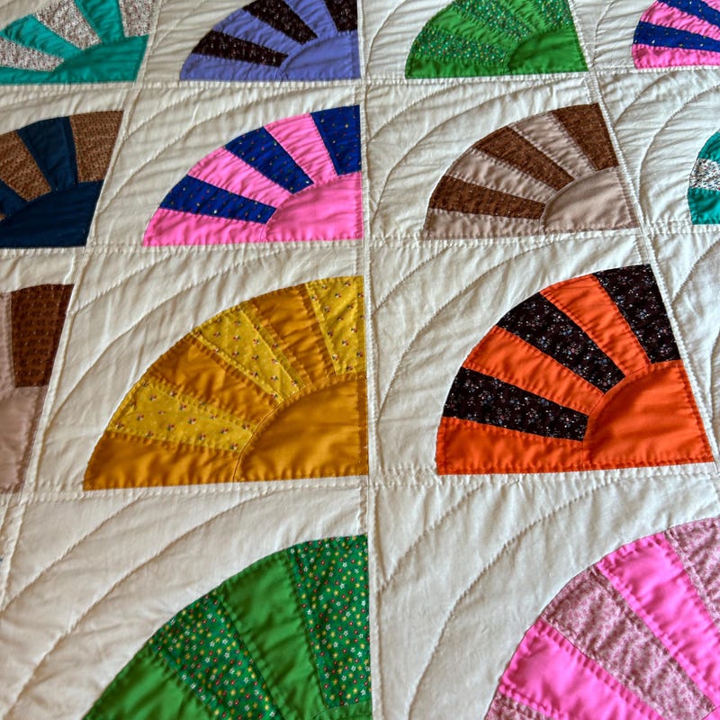 Vintage Fan Quilt - Etsy