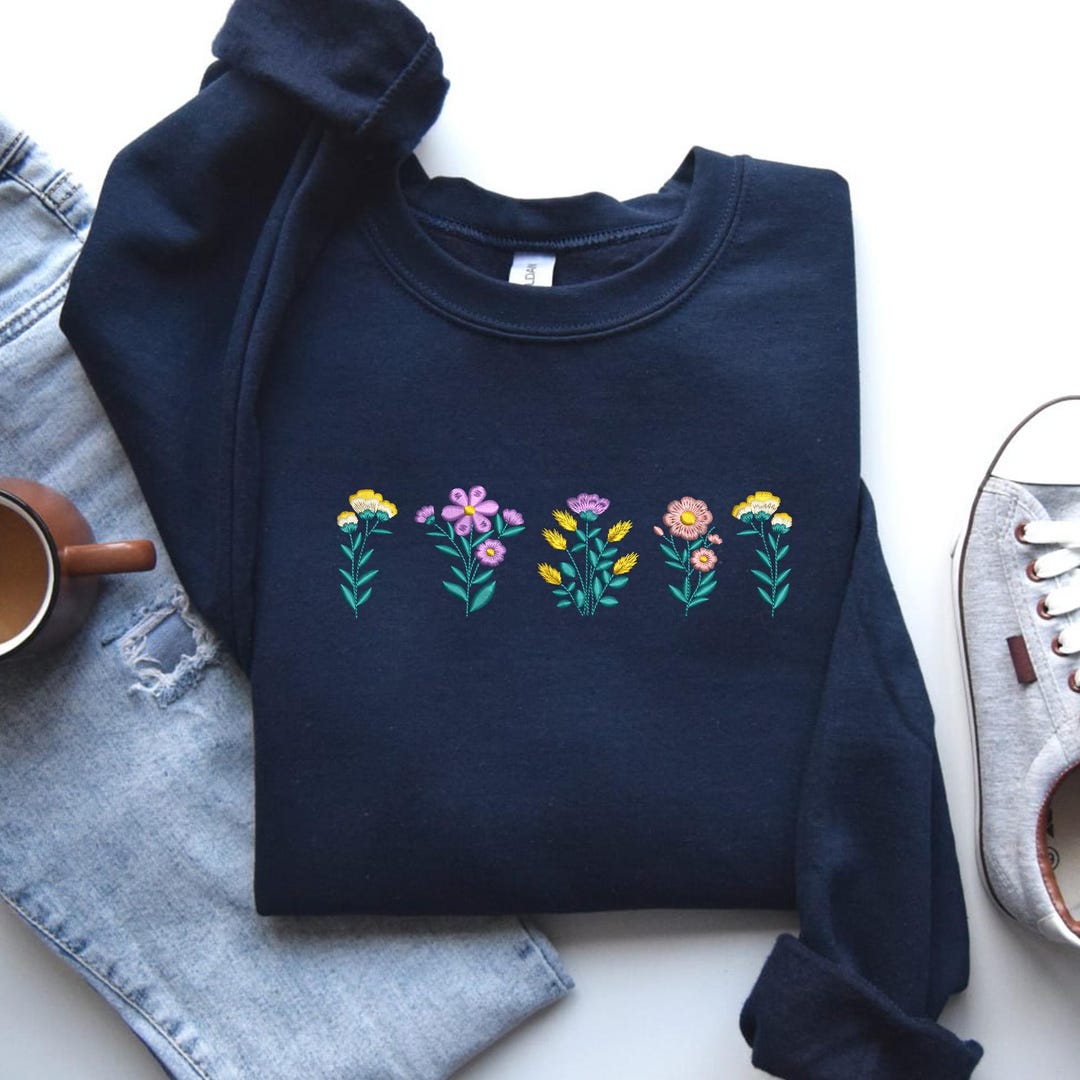 Embroidered Wildflower Sweatshirt, Flower Crewneck Sweatshirt, Floral ...