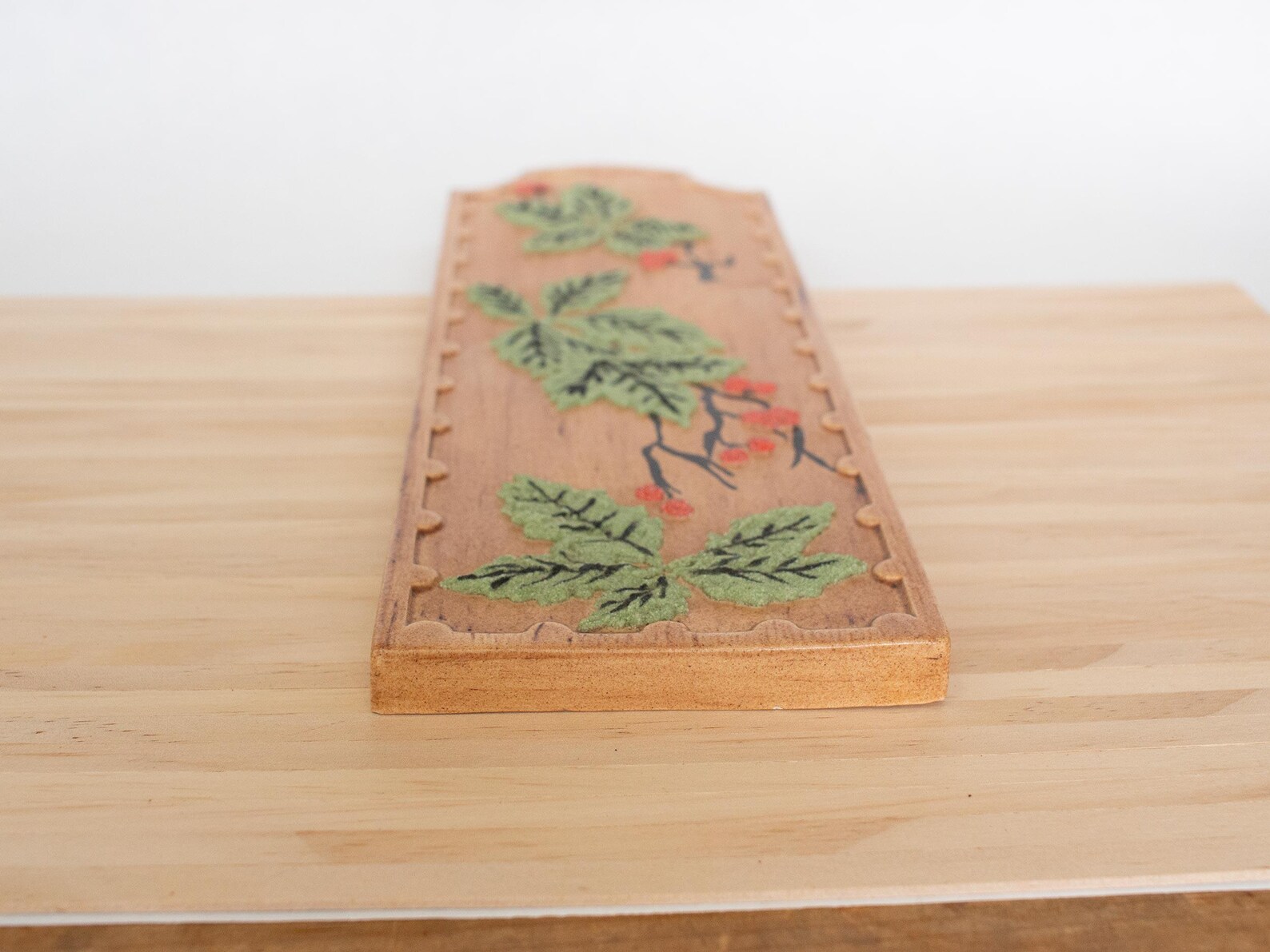 Vtg Flocked Leaf Wall Plaque Cottagecore Chalkware Decor Raised Floral ...