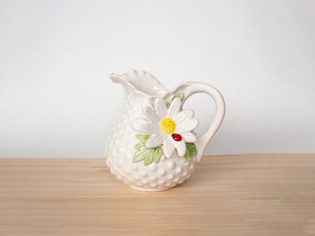 Vintage Cottagecore Hobnail Ruffle Rim Ceramic Ladybug Flower White ...