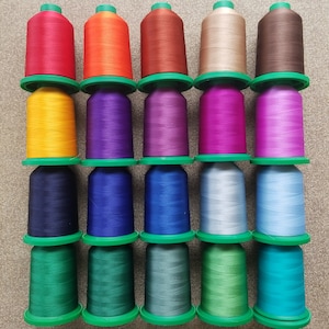 Isacord Polyester Embroidery Thread 1 Kingspool 5000M/ W Free Thread ...