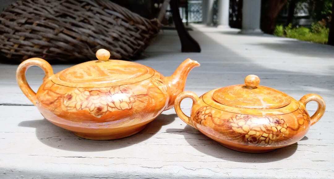 Vintage Rowe Pottery Porcelain Lusterware Teapot and Matching Sugar ...