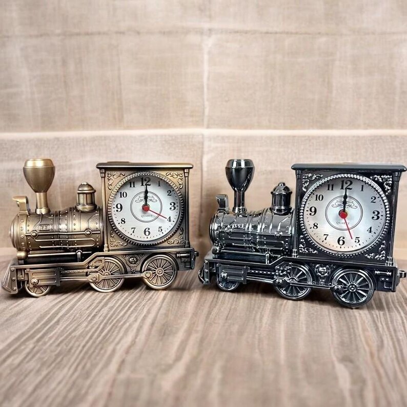 Vintage Train Alarm Clock – Unique Student & School Gift, Mini ...
