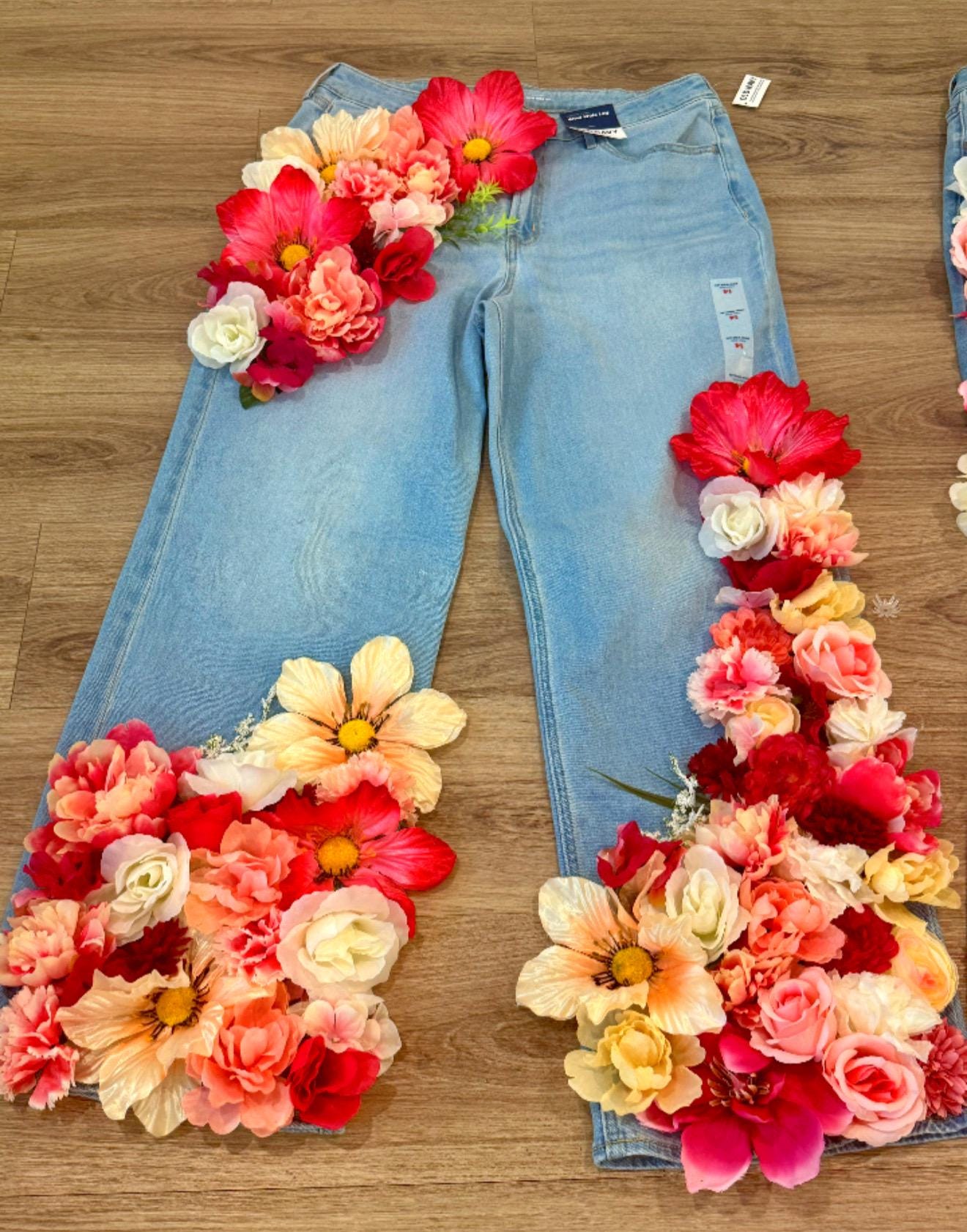 Custom Flower Decorated Jeans Perfect for Photo Shoots! - Etsy