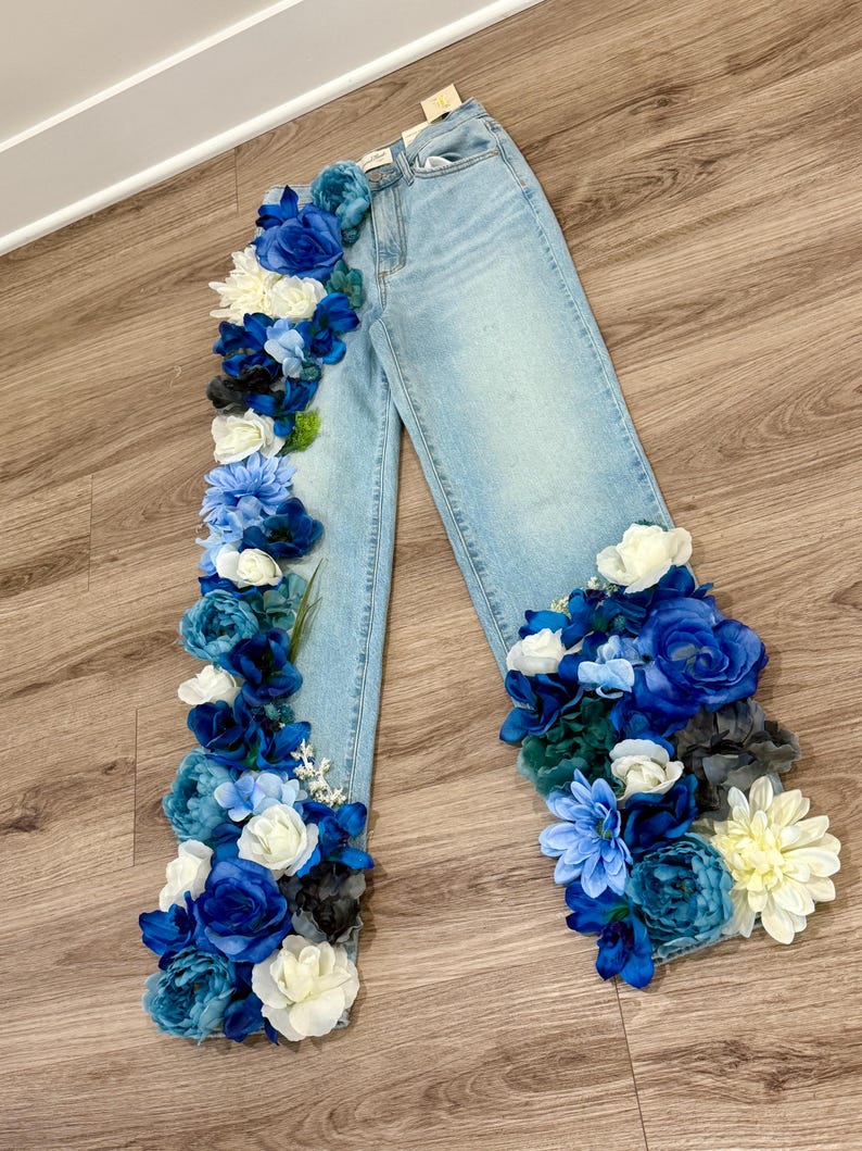 READY TO SHIP! Custom Flower Decorated Jeans Perfect for Spring Time ...