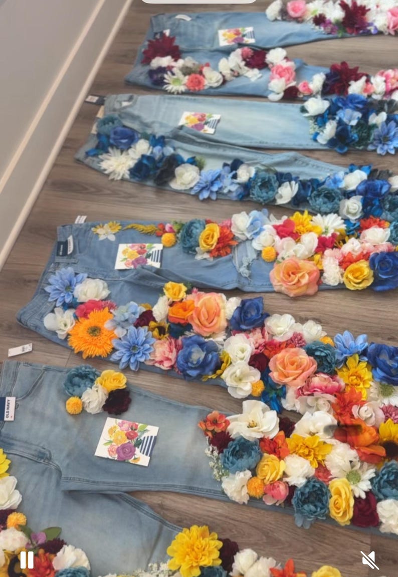 Custom Flower Decorated Jeans Perfect for Photo Shoots! - Etsy