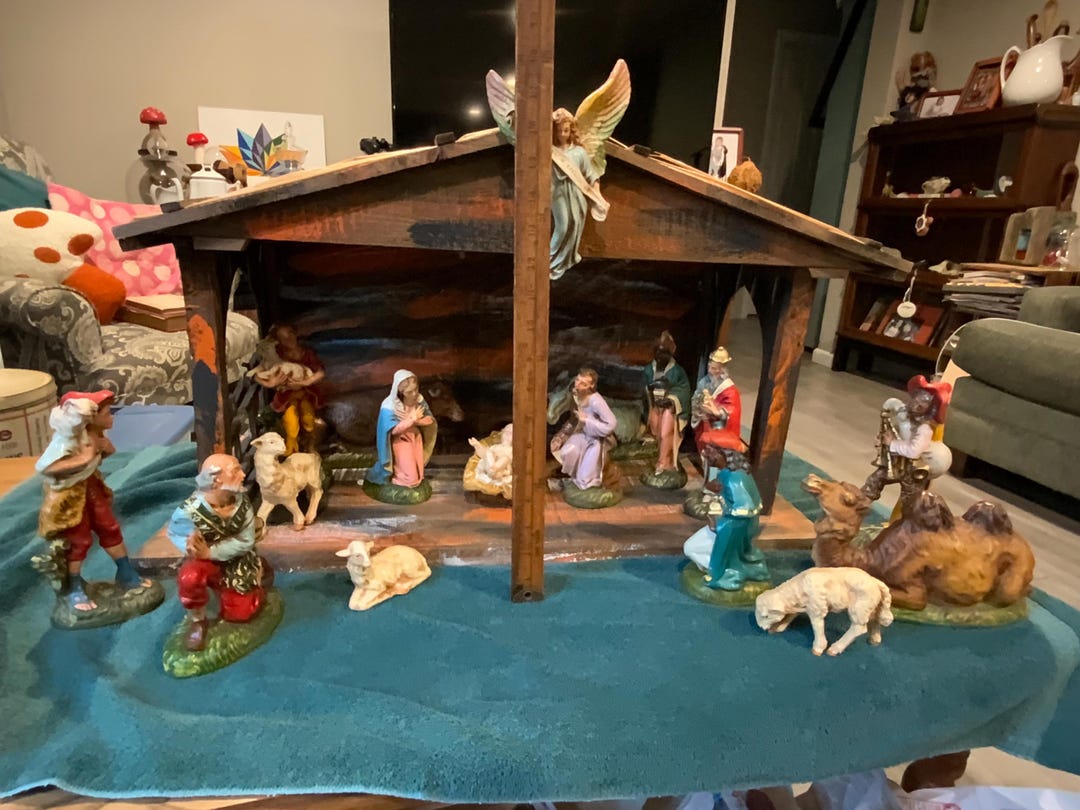 Fontanini Vintage 8 Inch Nativity Set (17 Pieces) With Crèche - Etsy