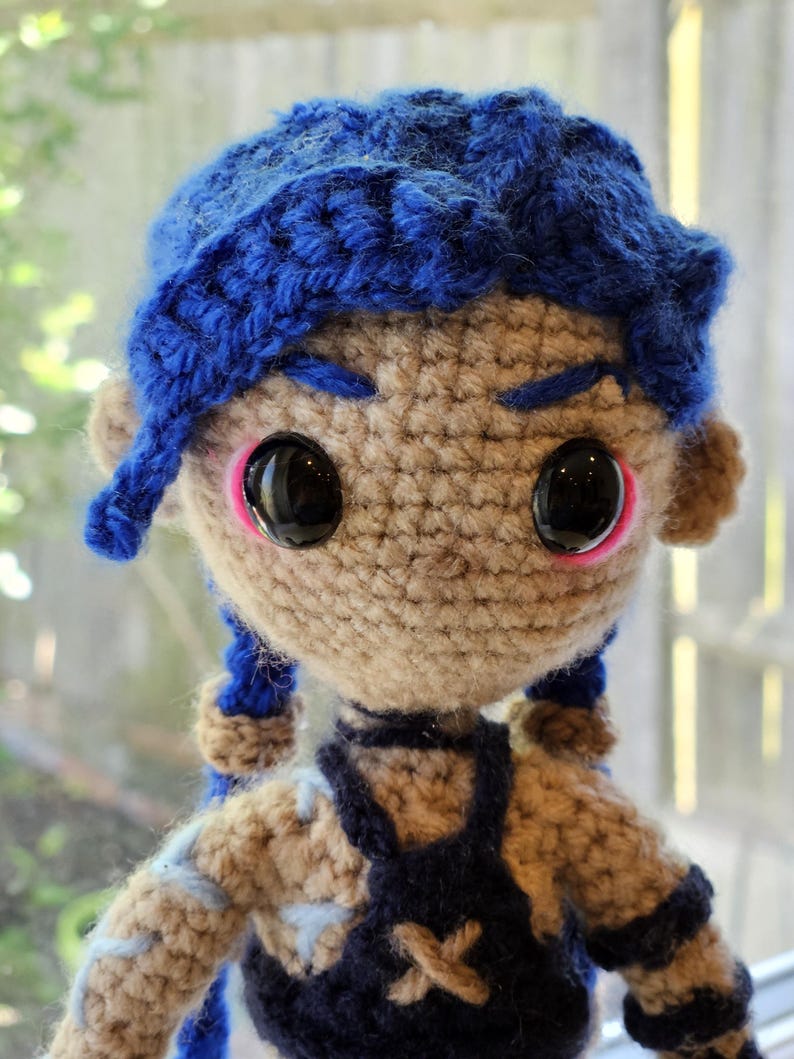 Handmade Crochet Jinx Plushie - Amigurumi Doll Inspired by Arcane, League of Legends - Etsy