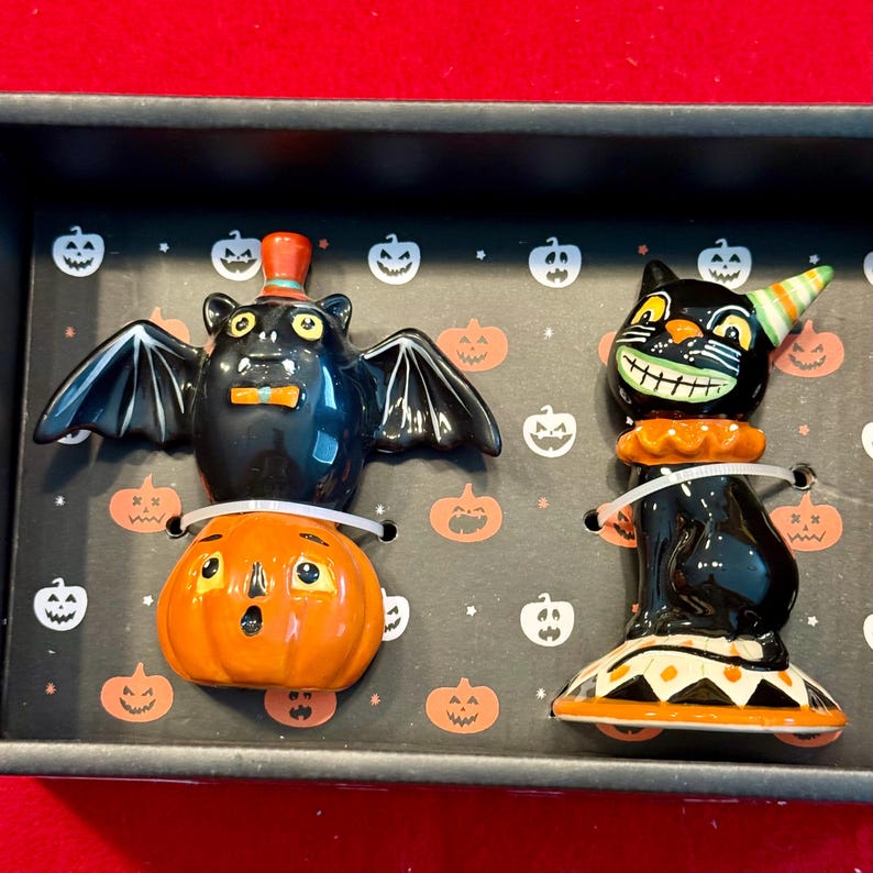 Blue Sky Clayworks Carnival Cat & Bat Halloween Salt Pepper Shakers - Etsy