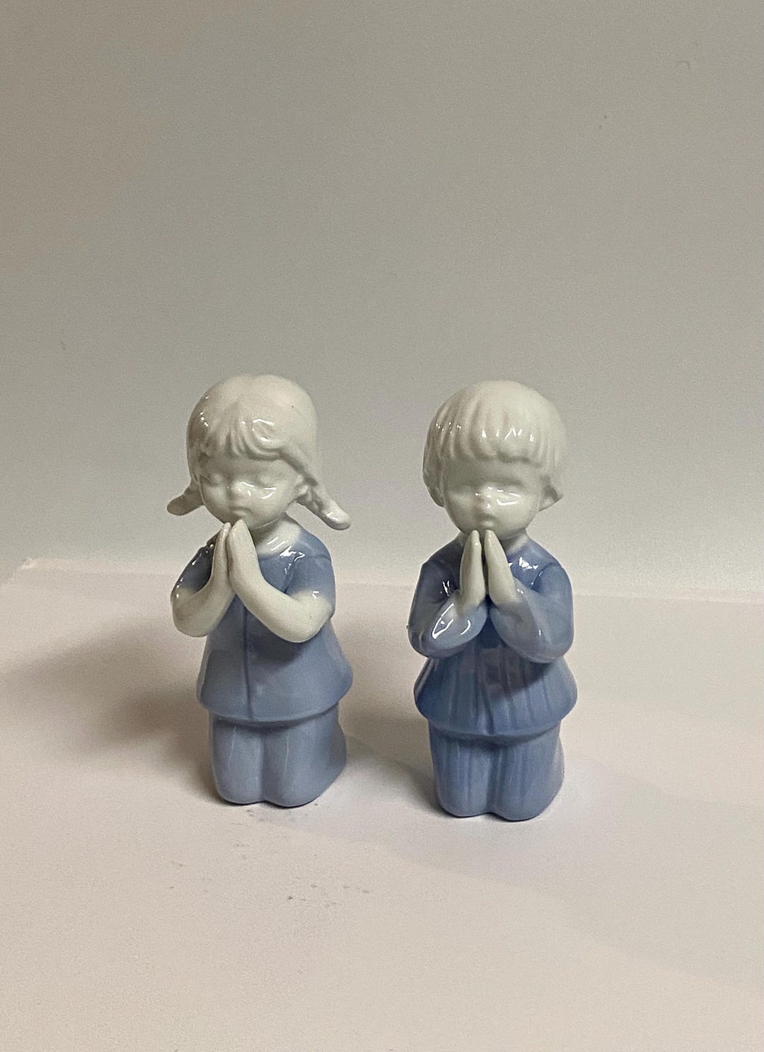 Vintage Praying Children Figurines - Made in Japan - Etsy