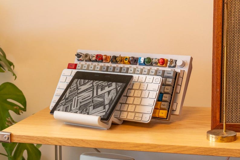 SV-1: Keyboard Display Stand, 4 Tiers (grip Included) - Etsy