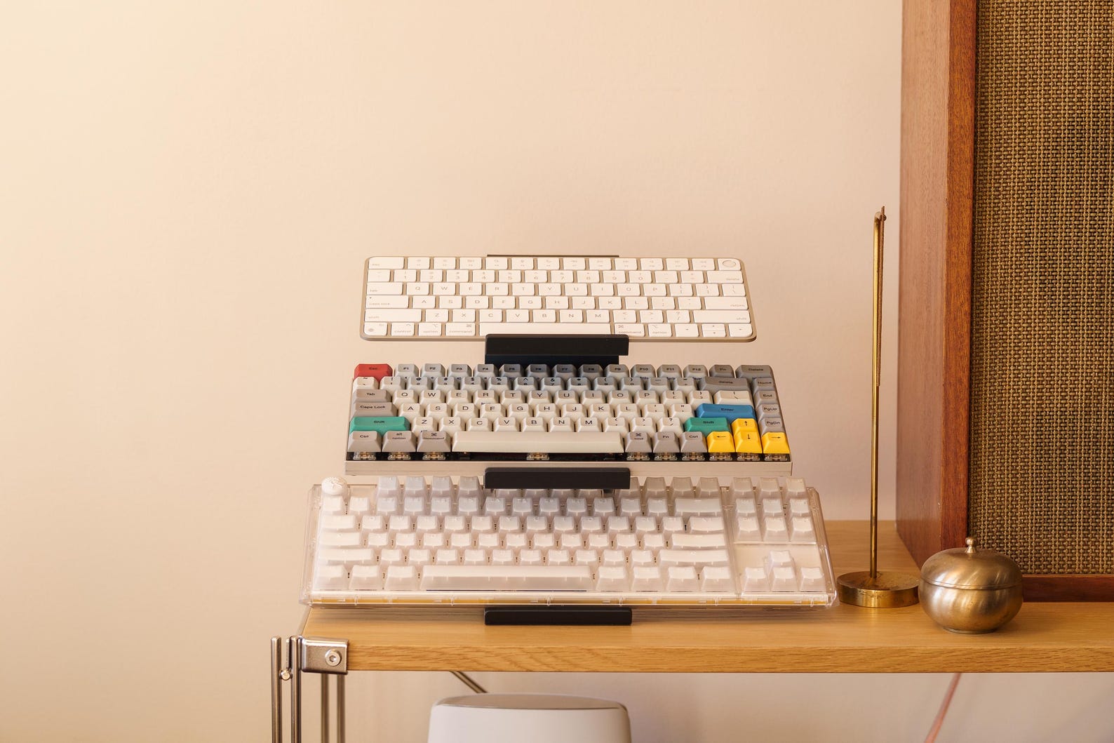 KDS-3: Keyboard Display Stand, 3 Tiers (grip Included) - Etsy