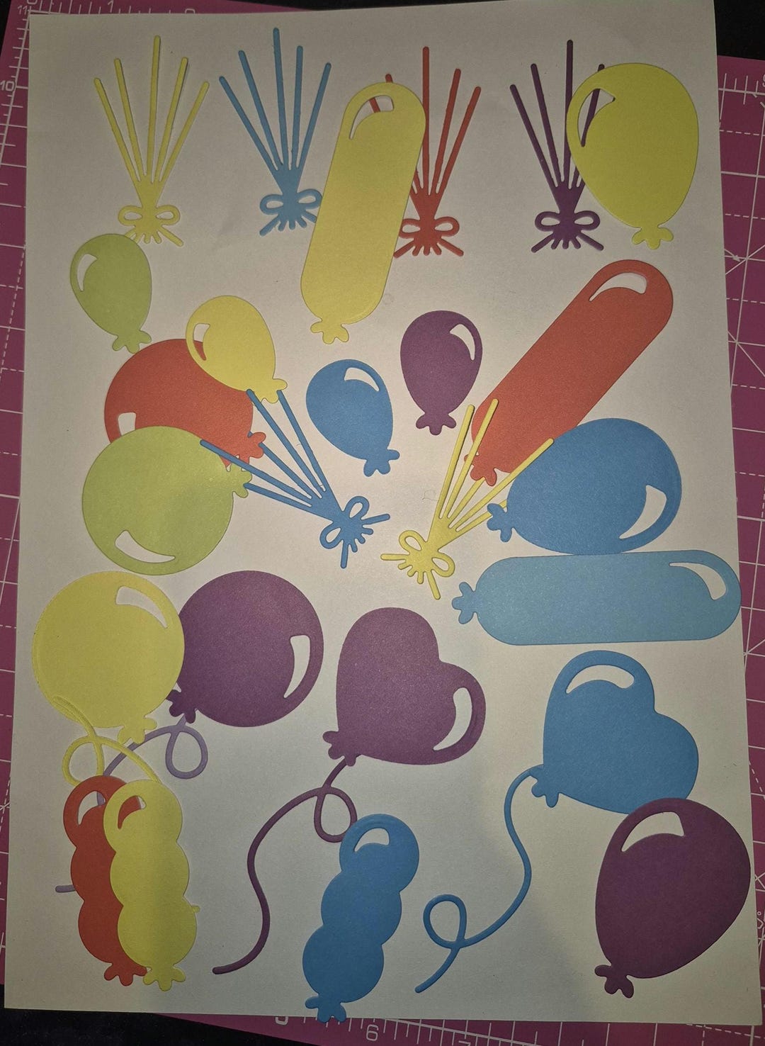 20 Pack Balloon Die Cut Outs for Cardmaking, Scrapbooking and Card ...