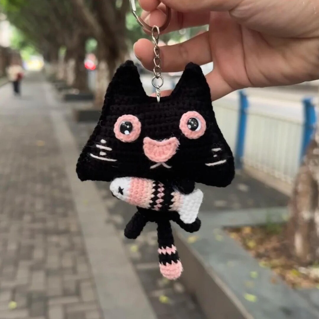 Crochet Cat Keychain Pattern | Amigurumi Big Face Cat | Cute DIY ...