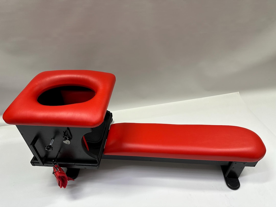 Queening Chair - Elegant BDSM Smotherbox & Bench, for Face Sitting and ...