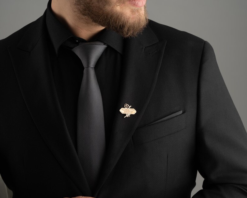 Personalized Wedding Date Flower Lapel Pin, Custom Engraved Brooch - Etsy