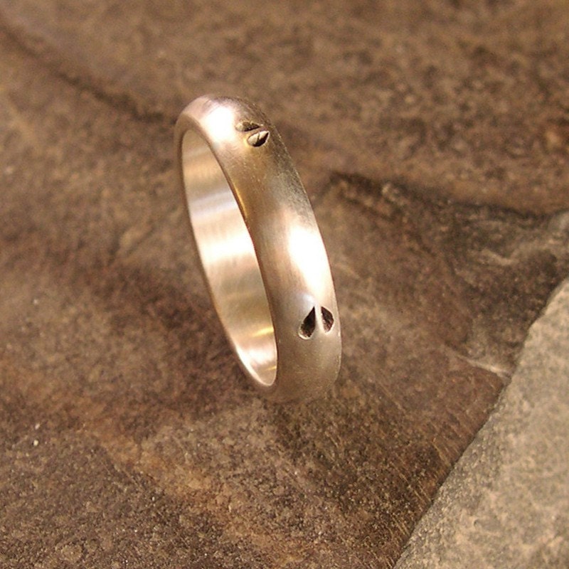 Deer Track Wedding Banddoe Track Nature Ring Doe Track Ring - Etsy