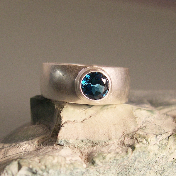 Blue Wedding Ring - Etsy