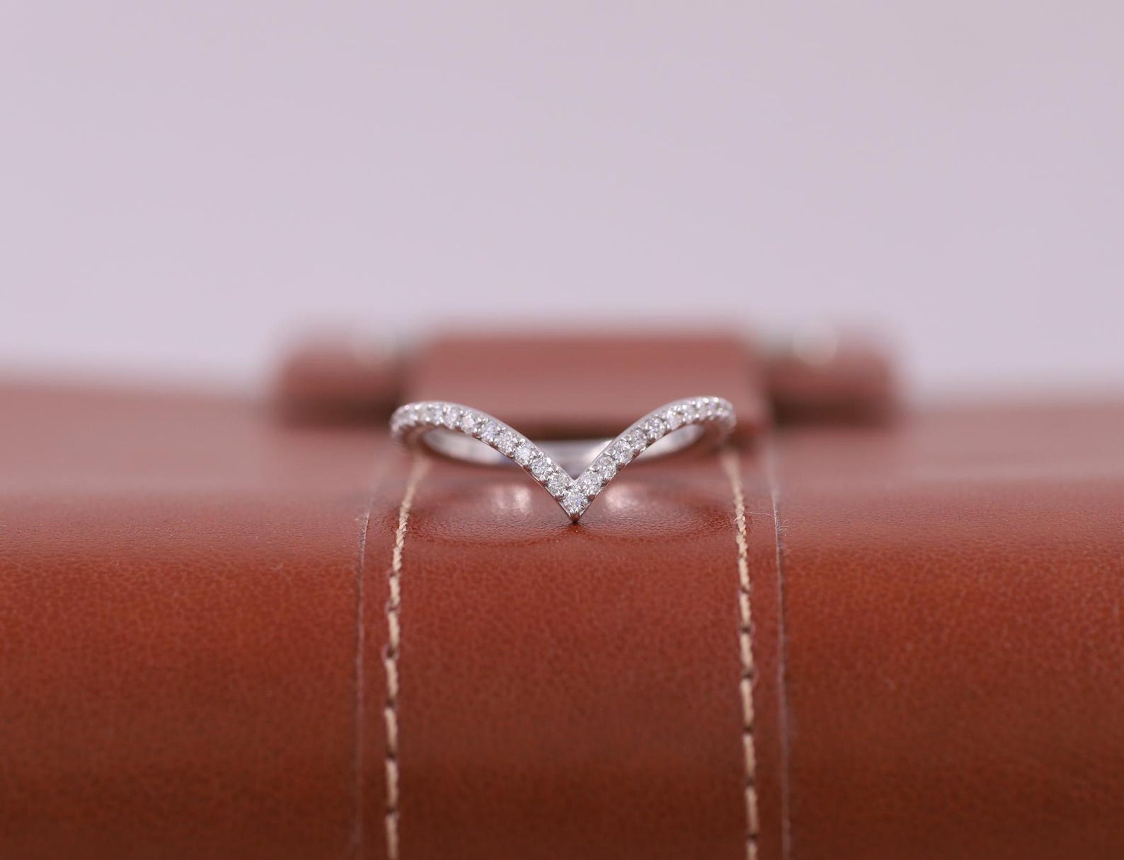 V Shaped Band, Lab Grown Wedding Band for Women, V Shape Ring for Her ...