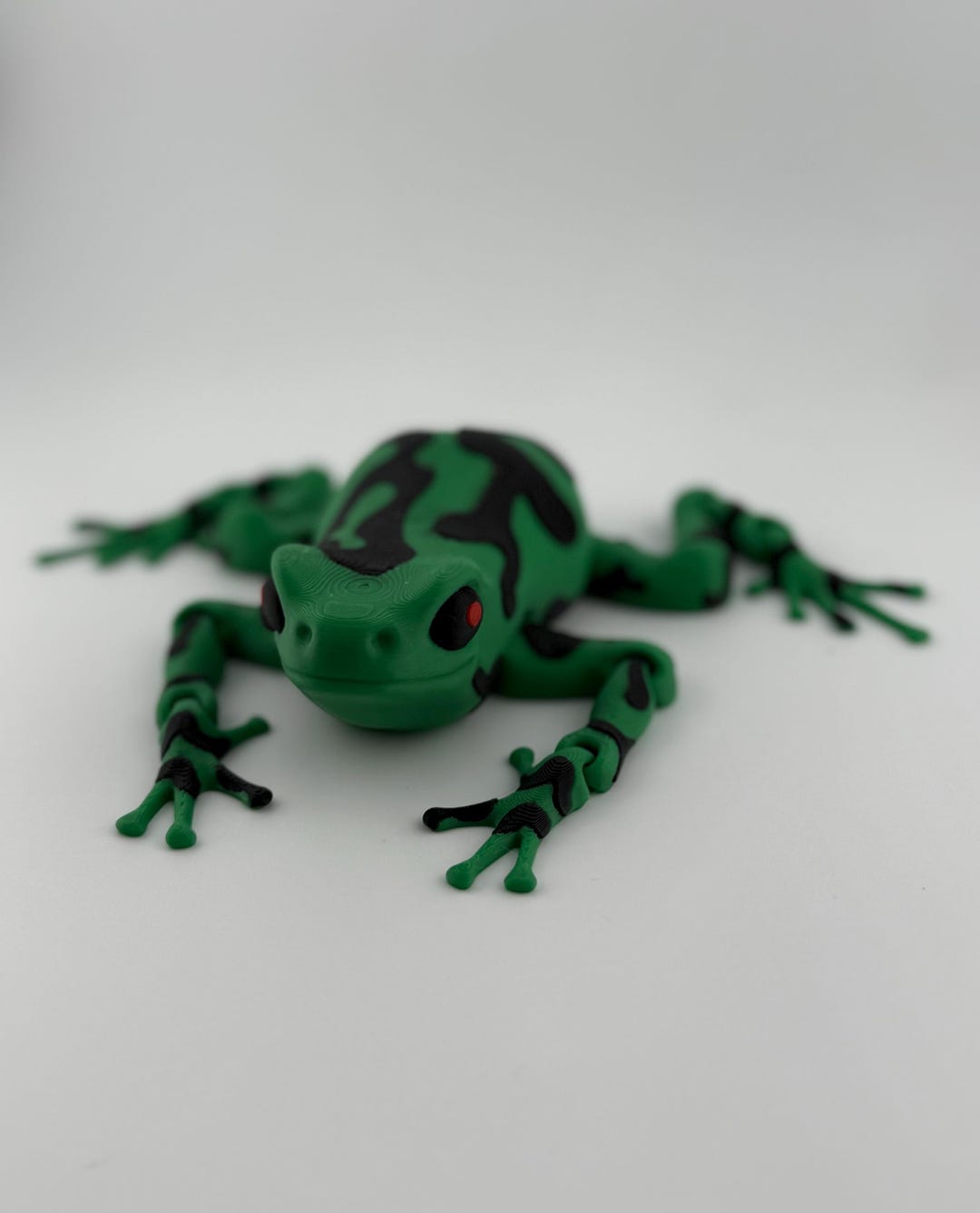 Darcy the Poison Dart Frog 3D Printed Articulated - Etsy