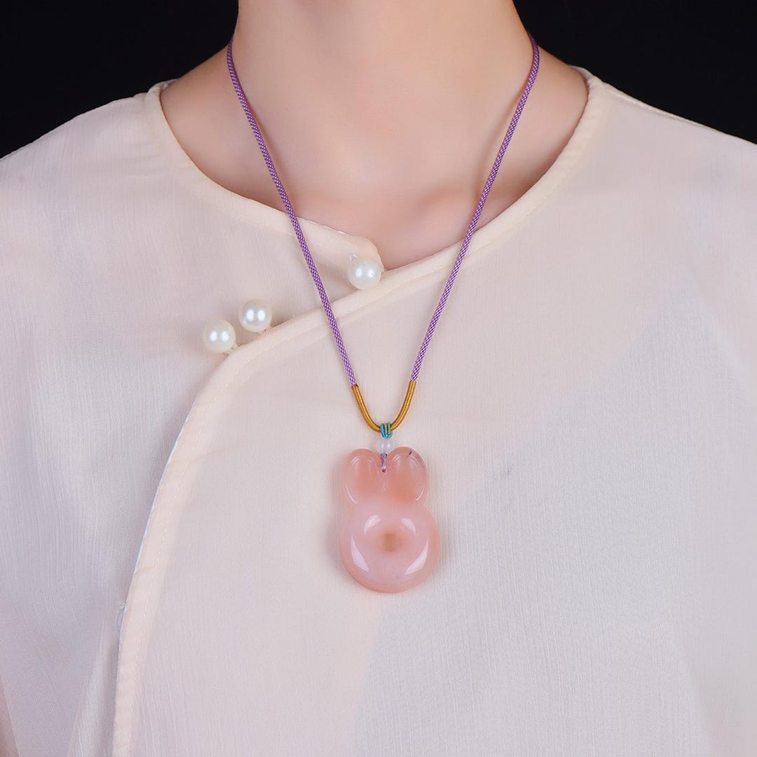Hand-carved Peach Jade Rabbit Pi Xiu Pendant | Lucky Bunny Donut Amulet ...