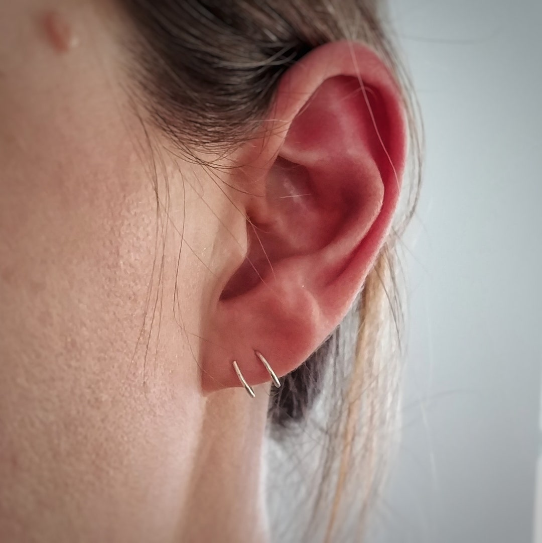 Minimalist Fake Double Piercing, Ear Hugger Hoops, Threader Earrings - Etsy