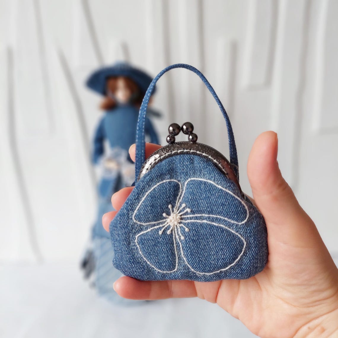 Denim Kiss Clasp Bag Diy Volumetric Trapunto Embroidery Sewing Pattern ...